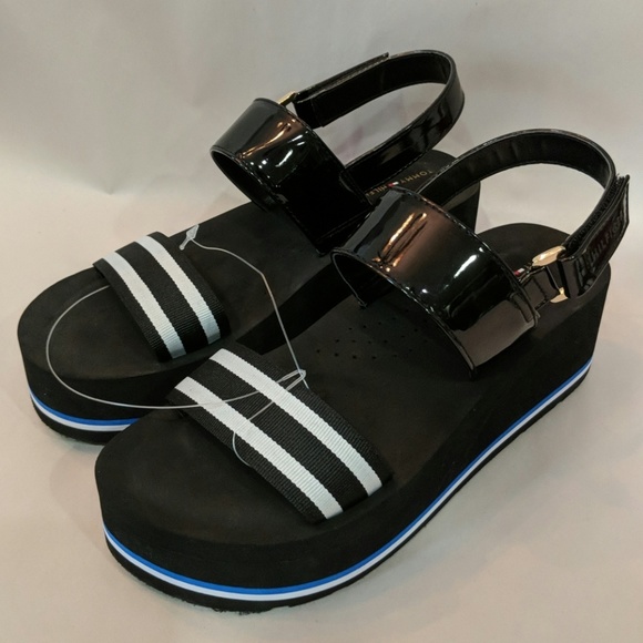 Tommy Hilfiger | Shoes | Tommy Hilfiger Essia Platform Sandals Slides ...